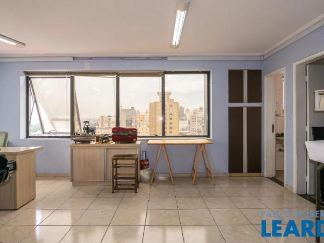 Conj. comercial santana sp