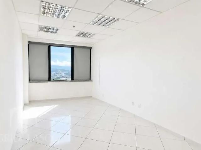 Conj. Comercial / Sala para Locação em Macaé/RJ Imbetiba 2 Quartos