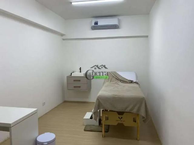 Conj. Comercial / Sala para Locação em Mairiporã/SP Centro