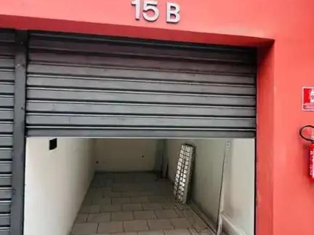 Conj. Comercial / Sala para Locação em Mairiporã/SP Centro