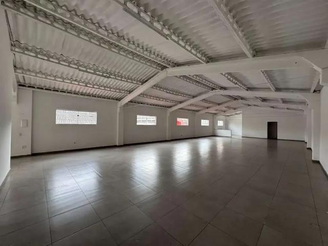 Conj. Comercial / Sala para Locação em Mairiporã/SP Centro