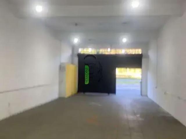 Conj. Comercial / Sala para Locação em Mairiporã/SP Centro