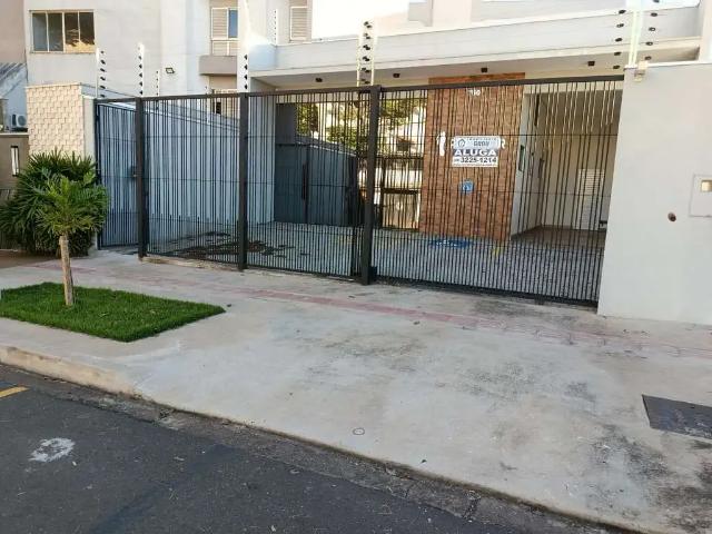 Conj. Comercial / Sala para Locação em Maringá/PR Zona 04