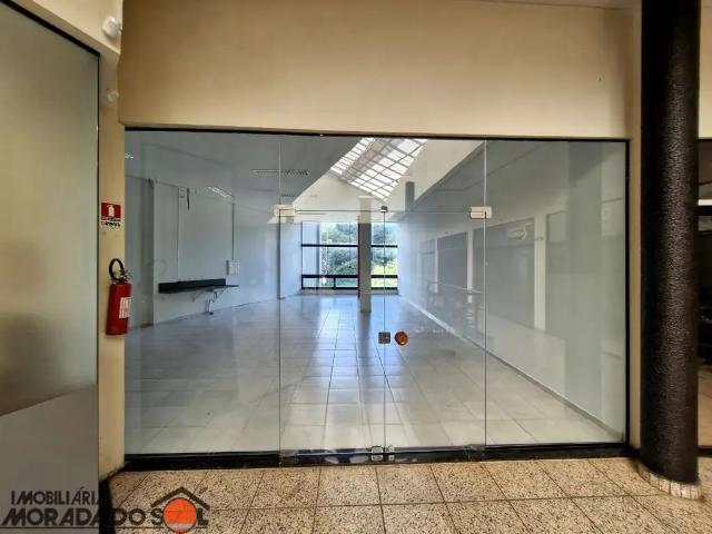 Conj. Comercial / Sala para Locação em Maringá/PR Zona 01