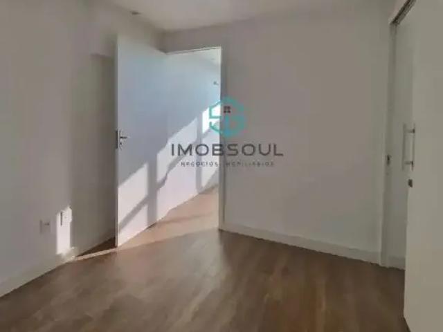 Conj. Comercial / Sala para Locação em Maringá/PR Zona 01