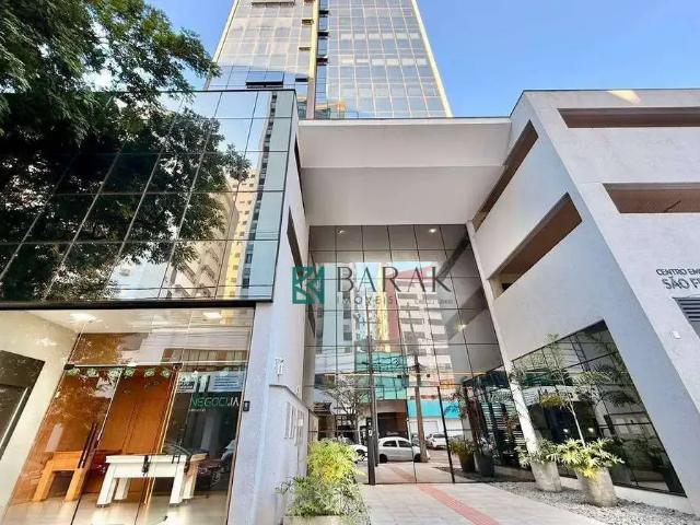 Conj. Comercial / Sala para Locação em Maringá/PR Zona 01