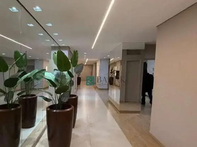 Conj. Comercial / Sala para Locação em Maringá/PR Zona 03