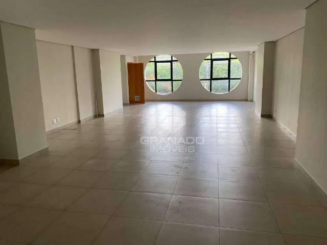 Conj. Comercial / Sala para Locação em Maringá/PR Novo Centro