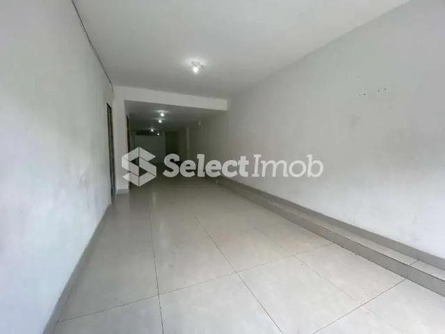 Conj. Comercial / Sala para Locação em Mauá/SP Jardim Zaira