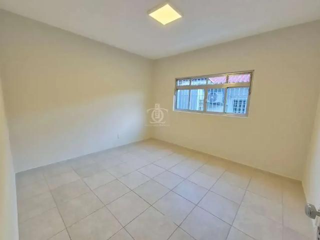 Conj. Comercial / Sala para Locação em Mauá/SP Matriz