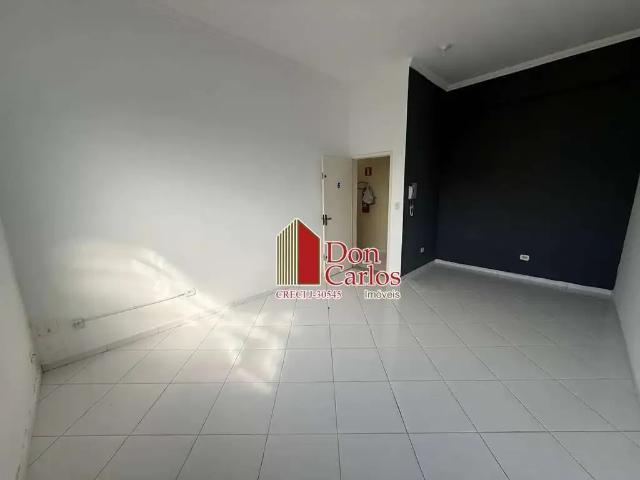 Conj. Comercial / Sala para Locação em Mauá/SP Parque São Vicente