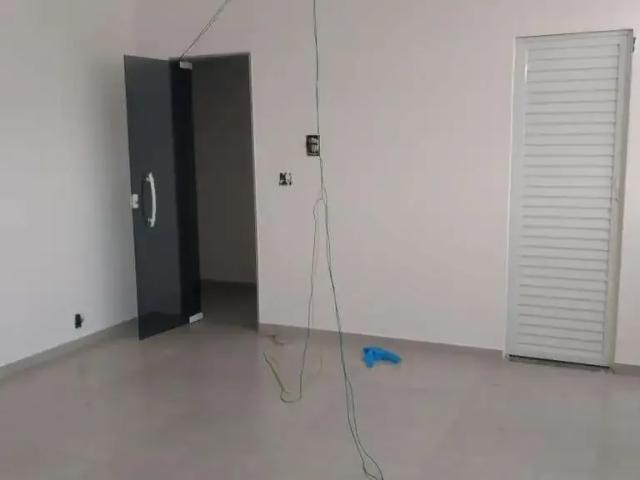 Conj. Comercial / Sala para Locação em Mesquita/RJ Centro