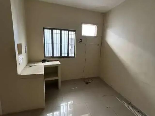 Conj. Comercial / Sala para Locação em Mesquita/RJ Centro