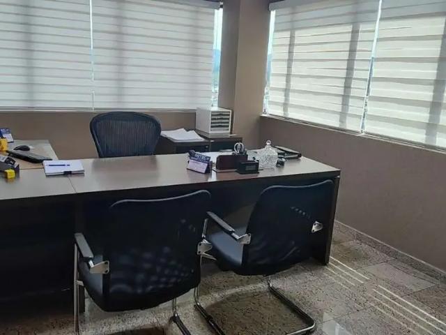 Conj. Comercial / Sala para Locação em Mogi das Cruzes/SP Centro