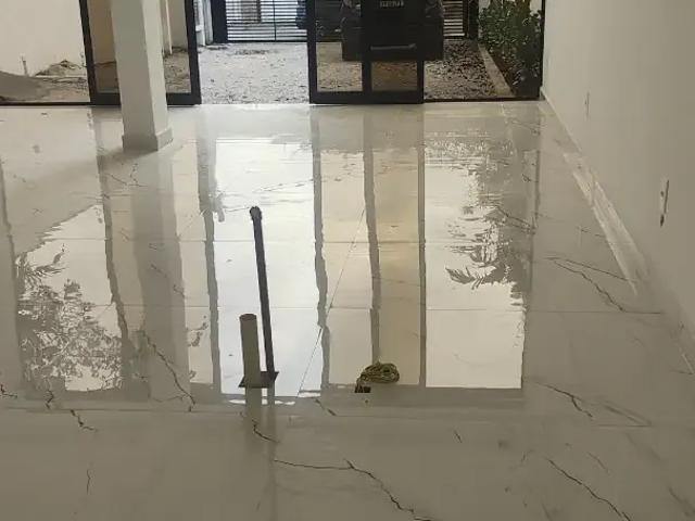 Conj. Comercial / Sala para Locação em Mogi das Cruzes/SP Jardim Marica