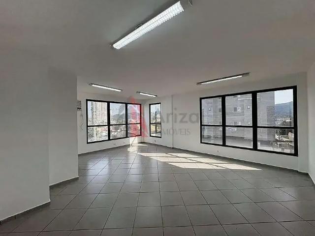 Conj. Comercial / Sala para Locação em Mogi das Cruzes/SP Vila Vitória