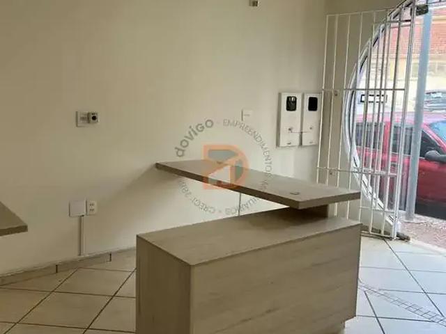 Conj. Comercial / Sala para Locação em Mogi Mirim/SP Centro