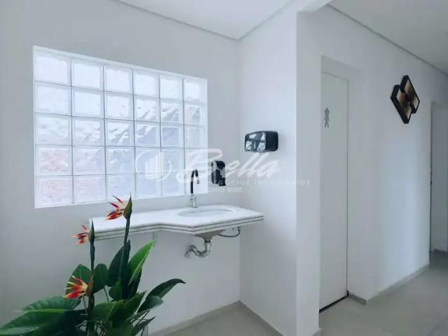 Conj. Comercial / Sala para Locação em Mongaguá/SP Jardim Praia Grande