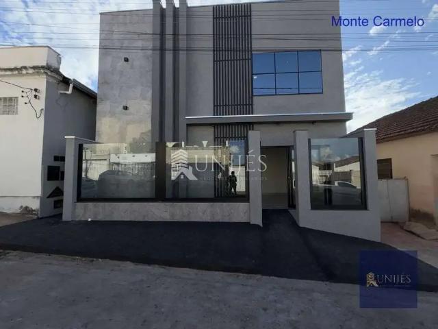 Conj. Comercial / Sala para Locação em Monte Carmelo/MG Centro