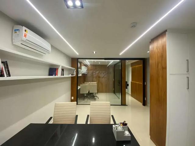 Conj. Comercial / Sala para Locação em Natal/RN Tirol