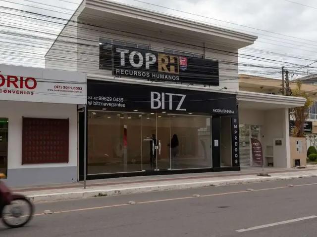 Conj. Comercial / Sala para Locação em Navegantes/SC Centro