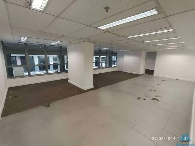 Conj. Comercial / Sala para Locação em Niterói/RJ Centro