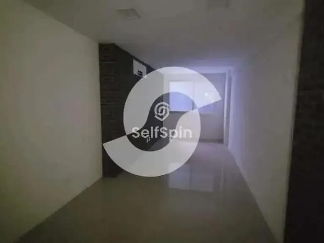 Conj. Comercial / Sala para Locação em Niterói/RJ Centro
