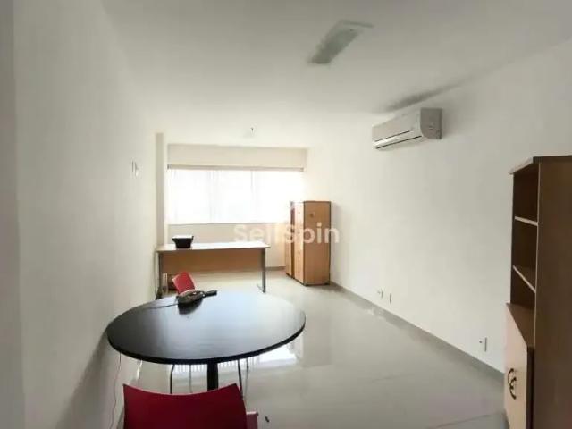 Conj. Comercial / Sala para Locação em Niterói/RJ Centro