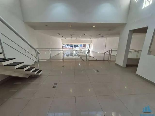 Conj. Comercial / Sala para Locação em Niterói/RJ Centro