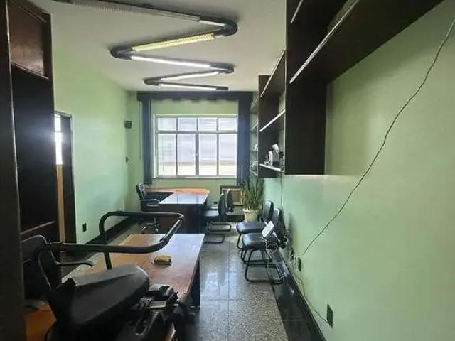 Conj. Comercial / Sala para Locação em Niterói/RJ Centro
