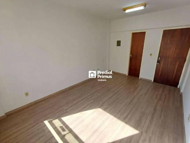 Conj. Comercial / Sala para Locação em Nova Friburgo/RJ Centro