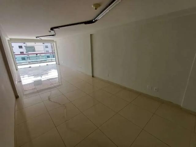 Conj. Comercial / Sala para Locação em Nova Friburgo/RJ Centro