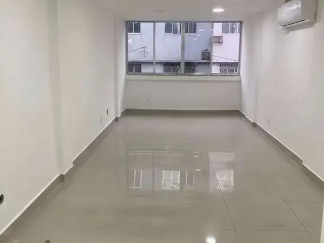 Conj. Comercial / Sala para Locação em Nova Iguaçu/RJ Centro