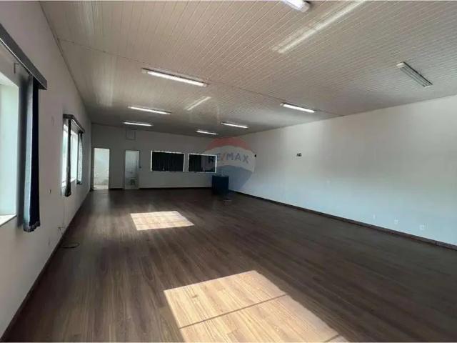 Conj. Comercial / Sala para Locação em Nova Odessa/SP Centro
