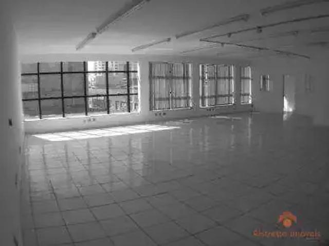 Conj. Comercial / Sala para Locação em Osasco/SP Centro