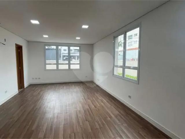 Conj. Comercial / Sala para Locação em Atibaia/SP Alvinópolis
