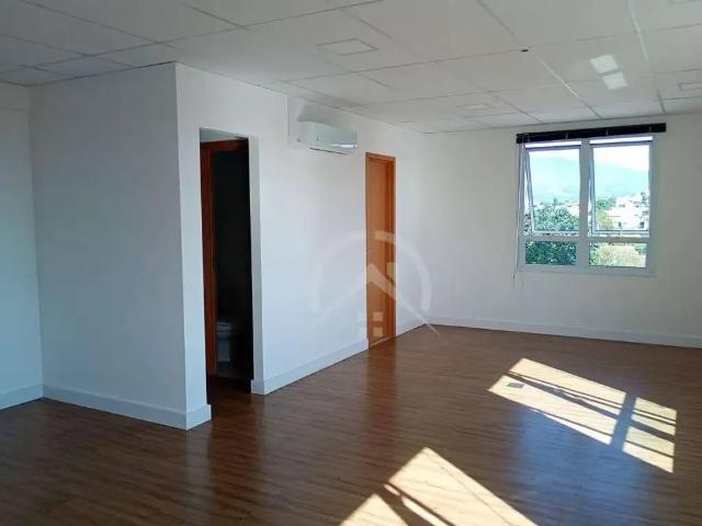 Conj. Comercial / Sala para Locação em Atibaia/SP Alvinópolis