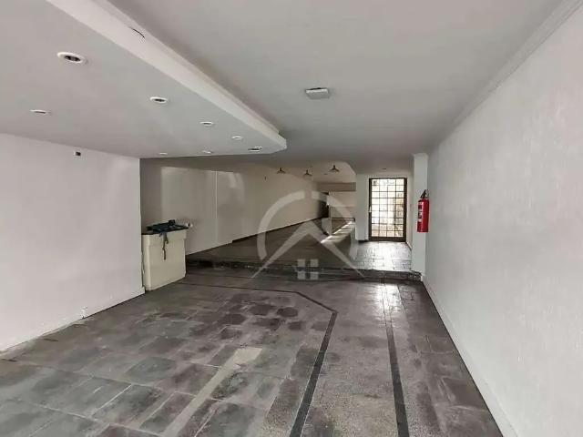 Conj. Comercial / Sala para Locação em Atibaia/SP Centro