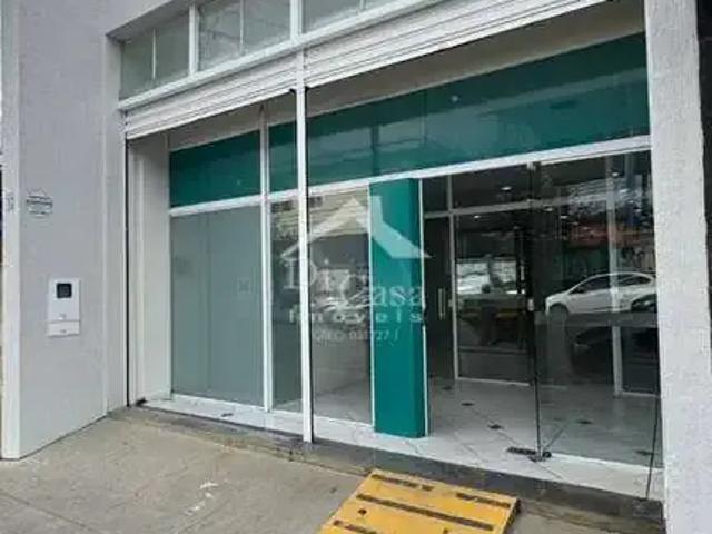 Conj. Comercial / Sala para Locação em Atibaia/SP Centro