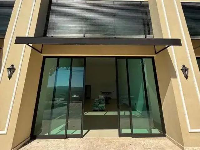 Conj. Comercial / Sala para Locação em Atibaia/SP Centro