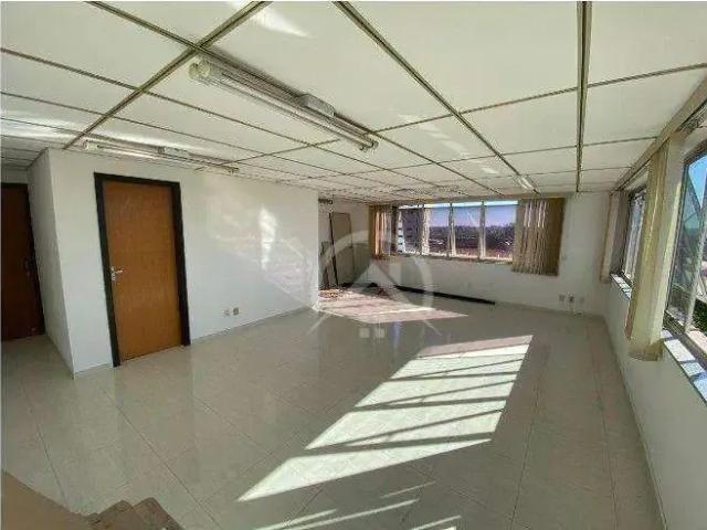 Conj. Comercial / Sala para Locação em Atibaia/SP Centro