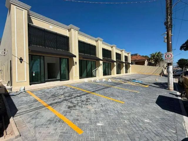 Conj. Comercial / Sala para Locação em Atibaia/SP Centro