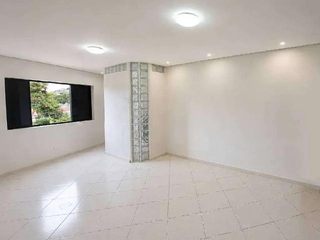 Conj. Comercial / Sala para Locação em Atibaia/SP Cidade Satélite