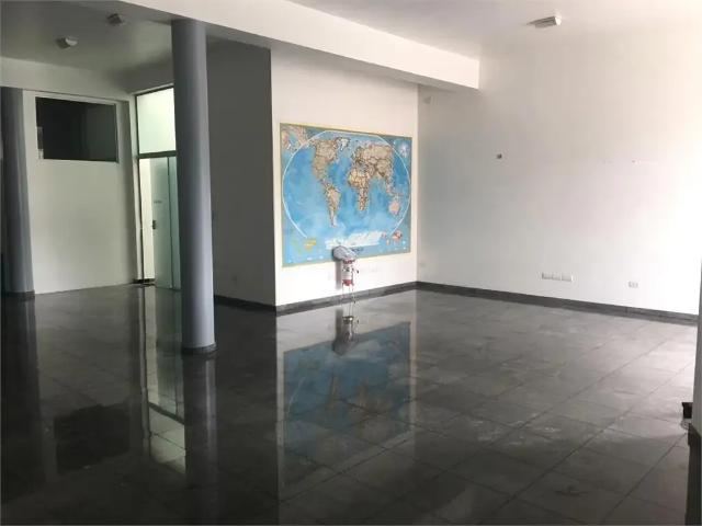 Conj. Comercial / Sala para Locação em Atibaia/SP Cidade Satélite