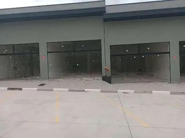Conj. Comercial / Sala para Locação em Atibaia/SP Jardim das Cerejeiras