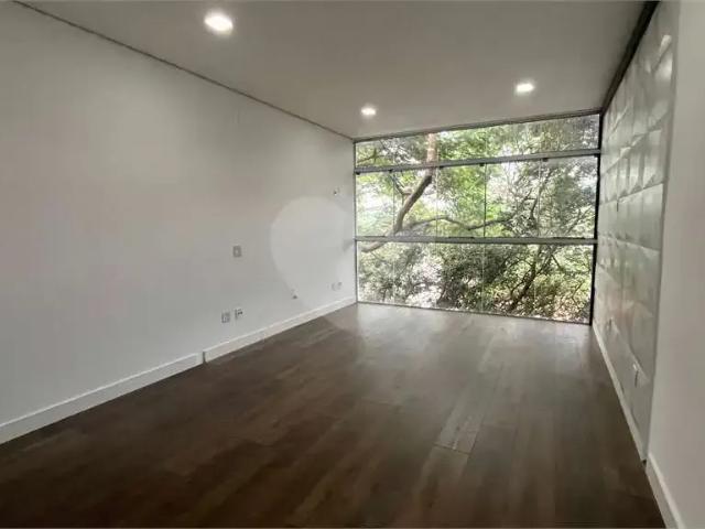 Conj. Comercial / Sala para Locação em Atibaia/SP Jardim Paulista