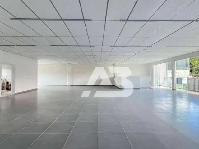 Conj. Comercial / Sala para Locação em Almirante Tamandaré/PR Vila Santa Terezinha