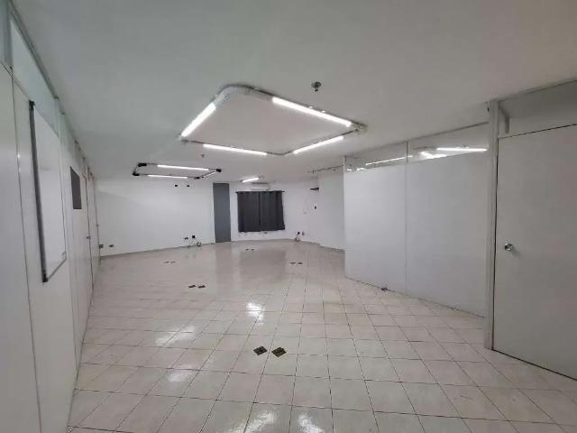Conj. Comercial / Sala para Locação em Americana/SP Centro