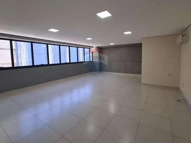 Conj. Comercial / Sala para Locação em Americana/SP Centro