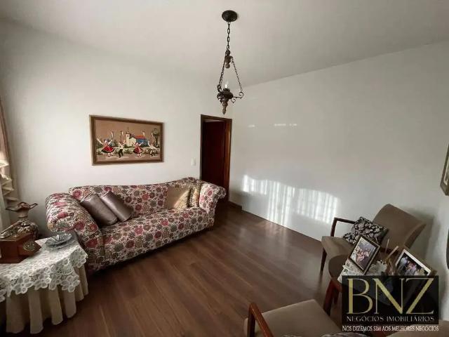 Conj. Comercial / Sala para Locação em Arapongas/PR Centro